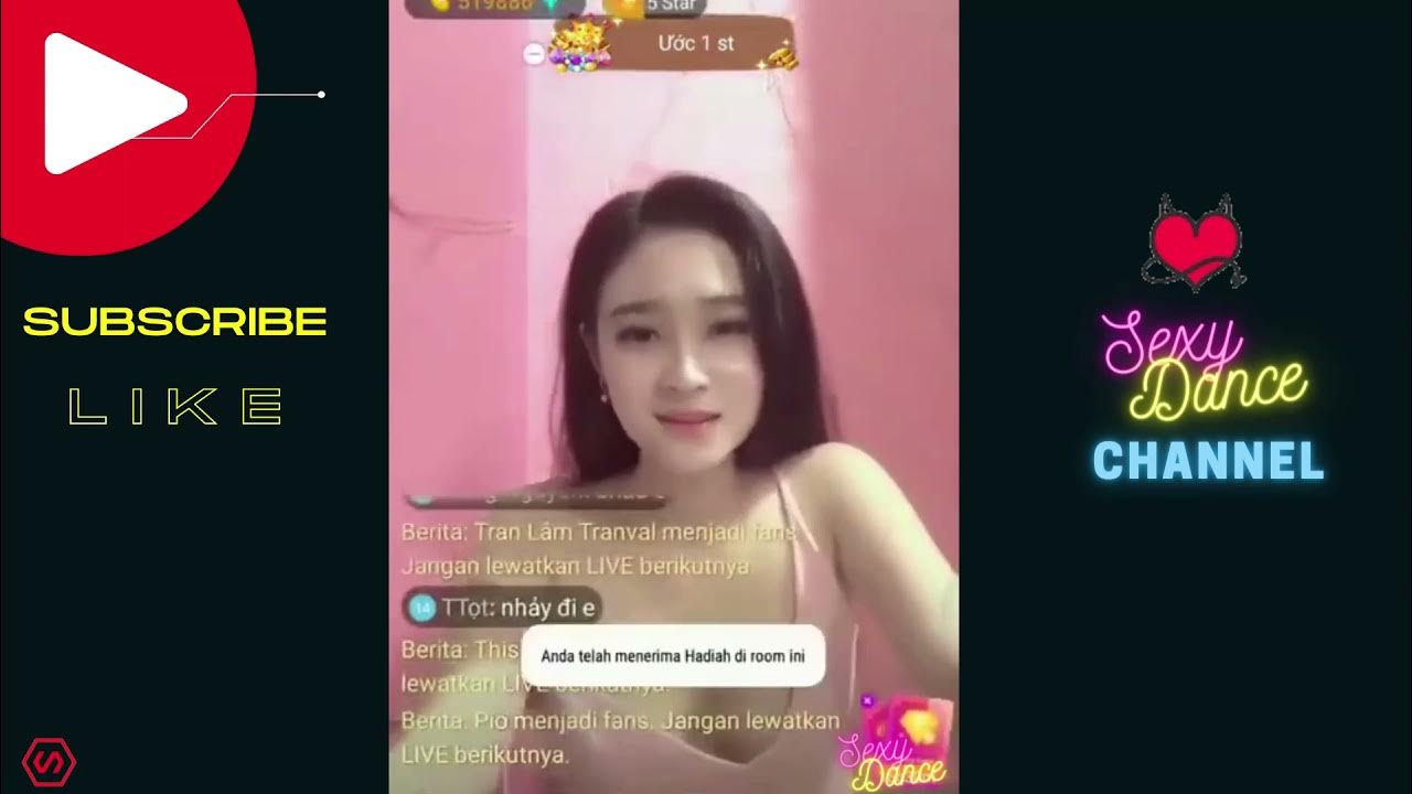 Live Sexy Girl No Bra Nipslip 😍 Bigo Tiktok Youtube