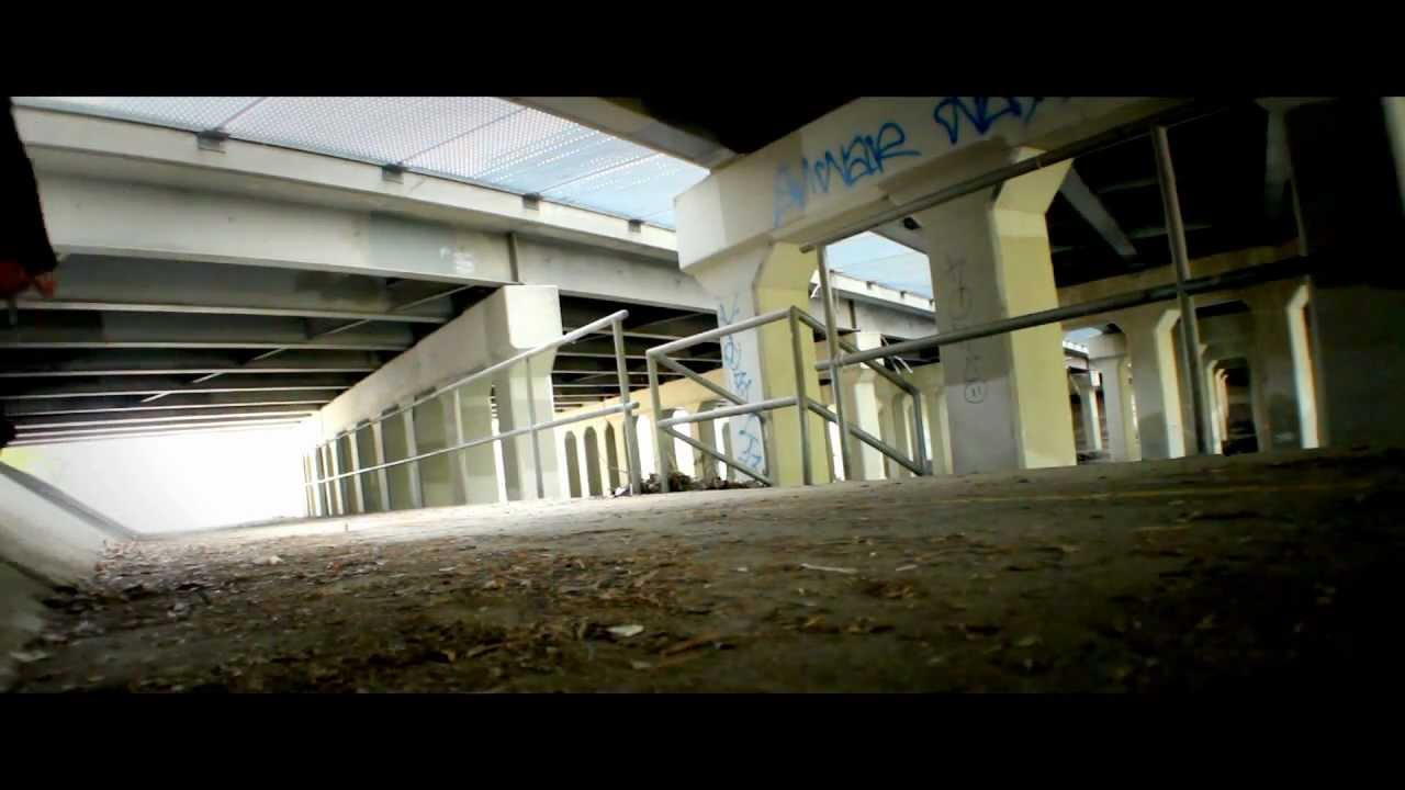 VFX / SET EXTENSION / CLONING BREAKDOWNS - YouTube