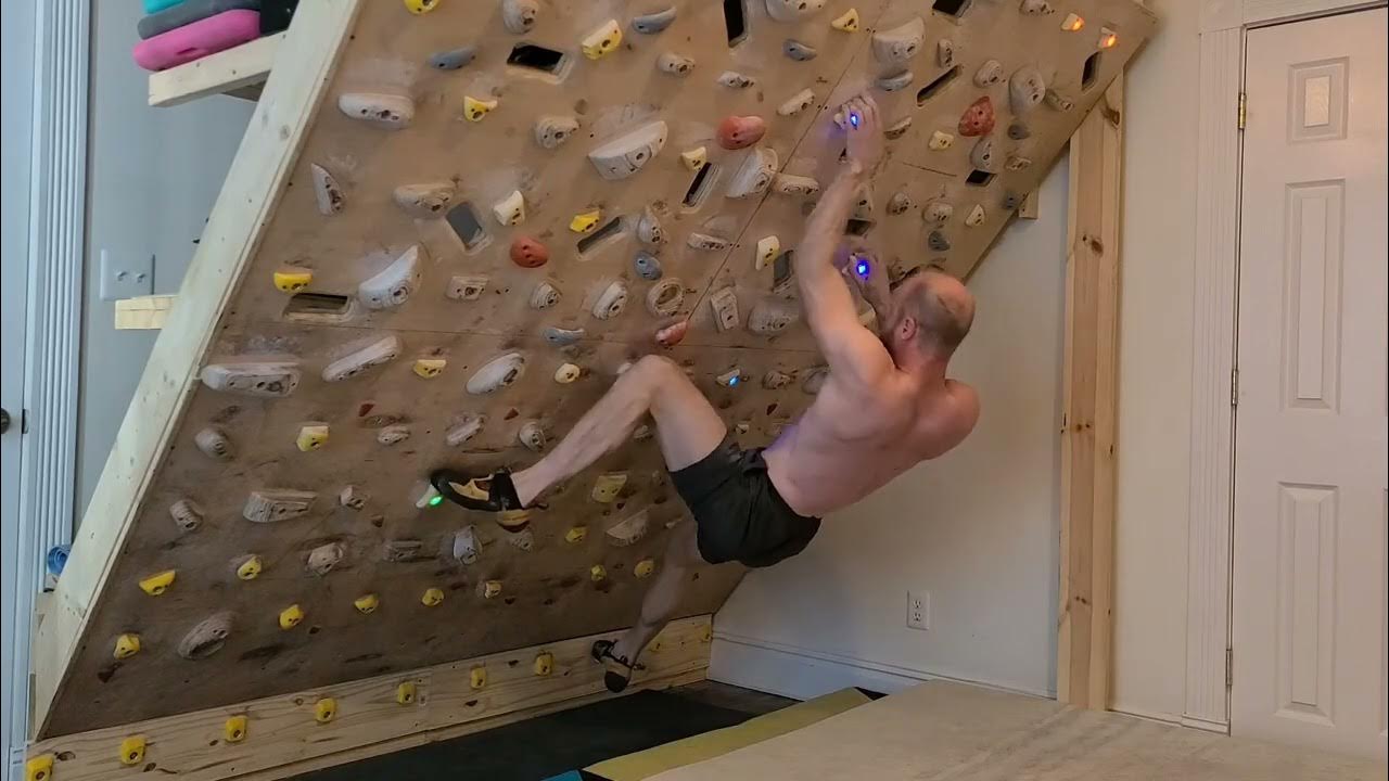 Mini Moonboard, Discipline - V5 - YouTube
