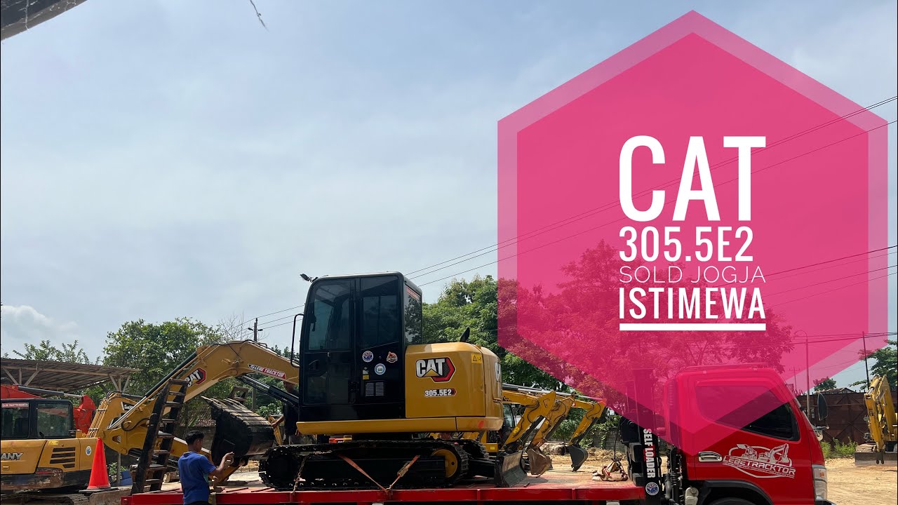 CAT 305 . 5E2 OTW JOGJA ISTIMEWA - YouTube