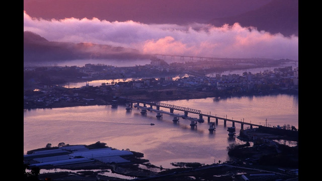 수종사 북한강 일출운무, water fog of Sujong-temple & Bukhan river, Korea - YouTube