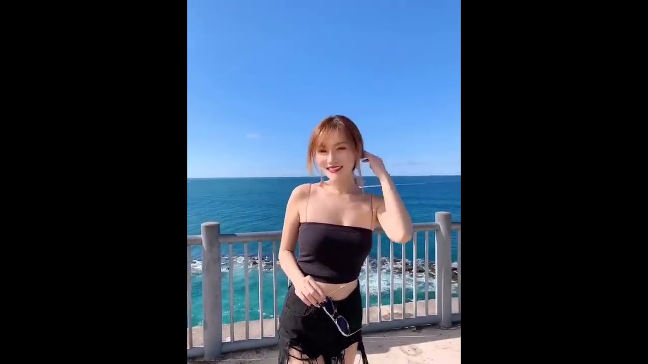 Sexy Girls Youtube 8676