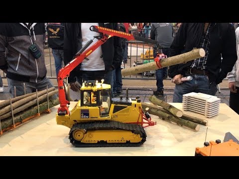 RC FORWARDER CRANE * FORST RÜCKEKRAN * Messe Friedrichshafen - YouTube
