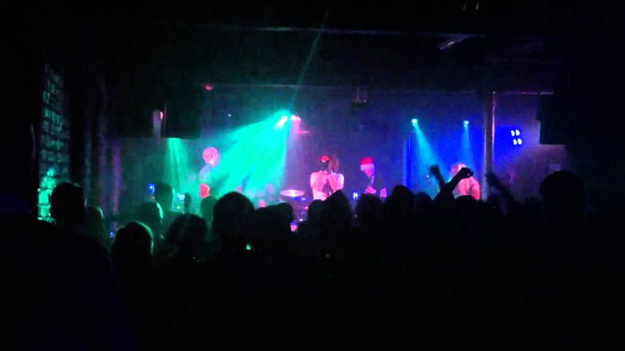 12gauge O2 academy Liverpool - YouTube