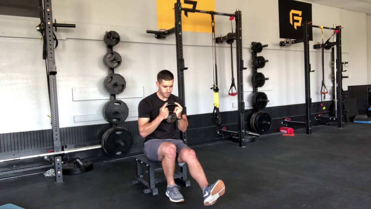 Single leg goblet box squat - YouTube