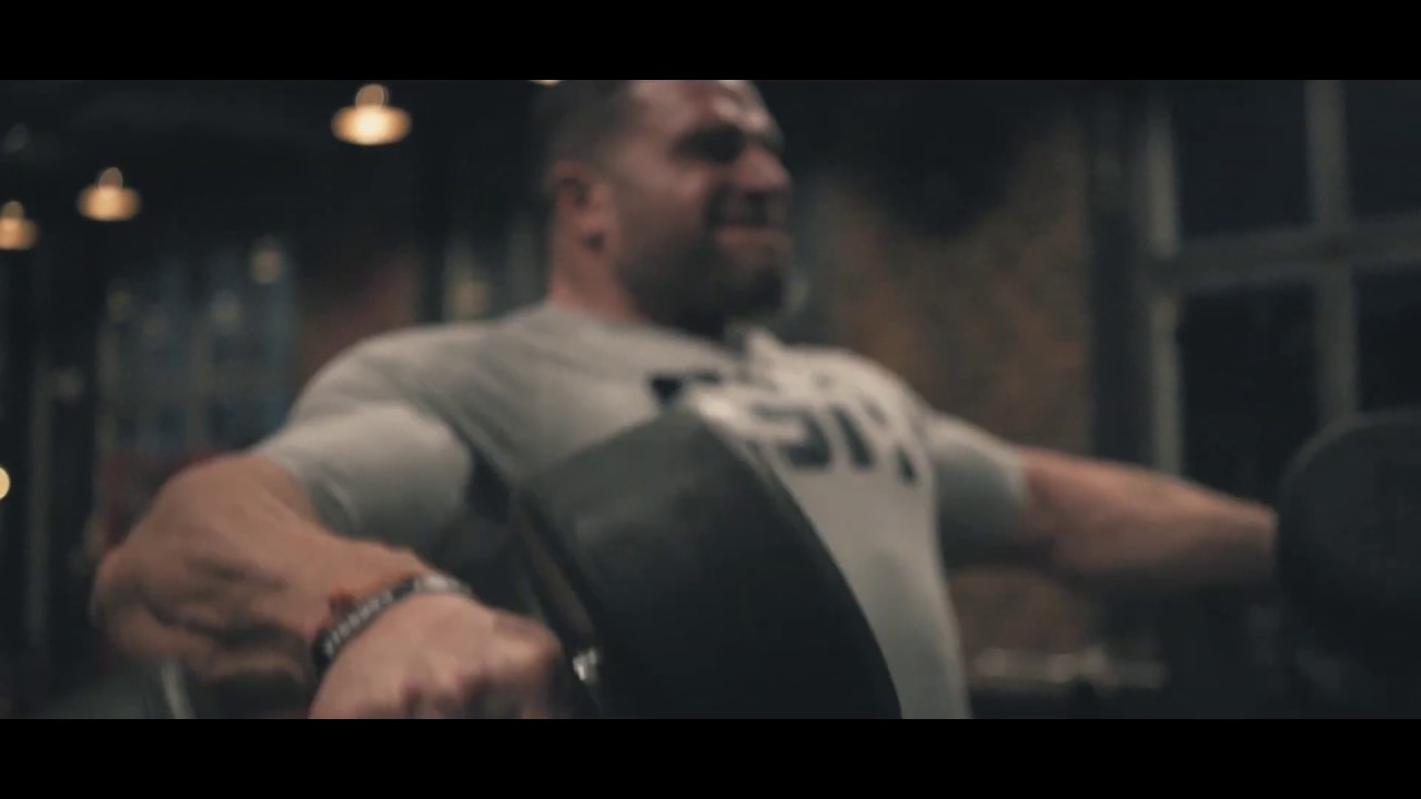 SHOULDER WORKOUT MIT DAVID HOFFMANN & MARIAN NEUMANN - YouTube