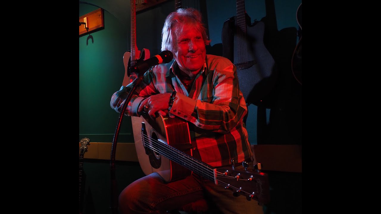Don Graham - Love Song, live at Mariposa Café, Montreal. - YouTube