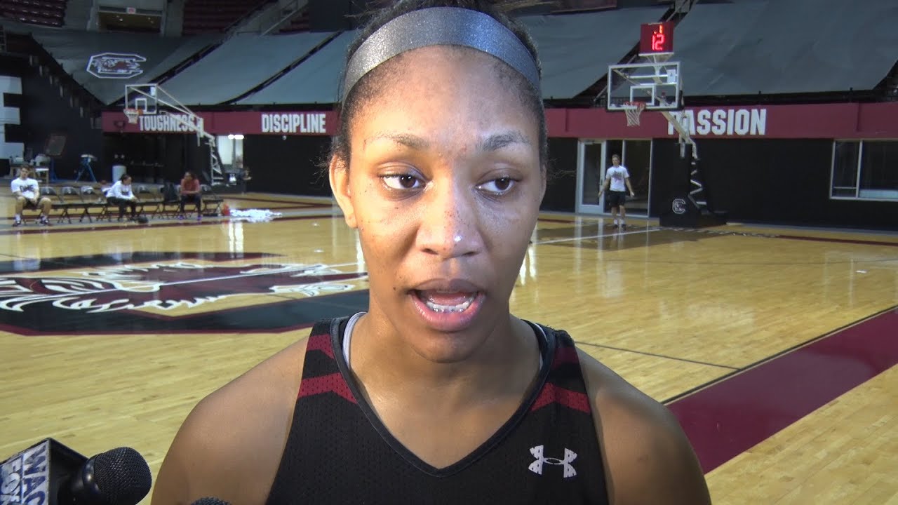 A'ja Wilson Media Availability - 2/21/18 - YouTube