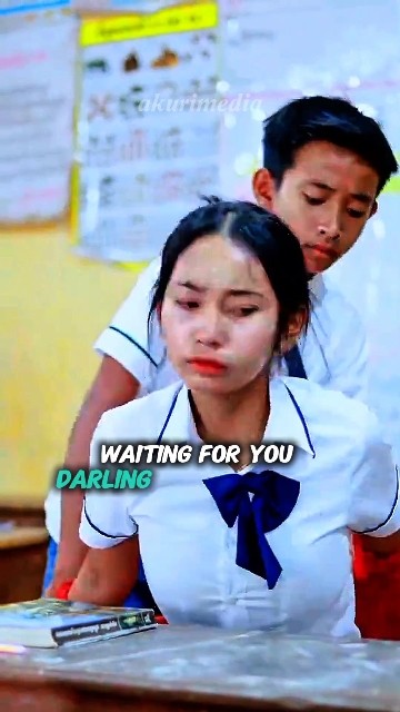 Girl bleeding - YouTube