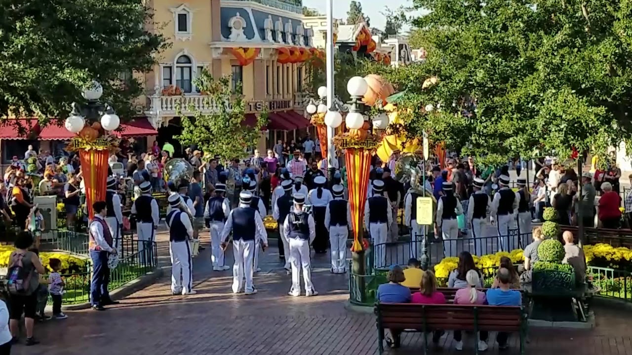 Flag Retreat Ceremony - Oct. 4, 2017 - YouTube