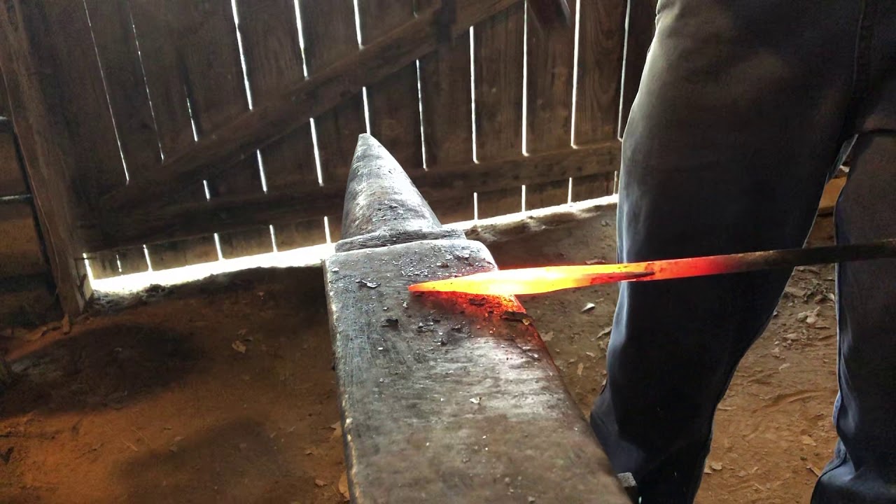 Forging A Fire Poker- JAR Forge - YouTube
