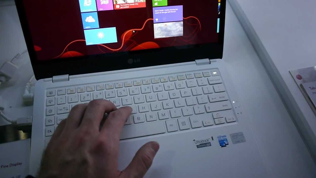 LG Z360 Ultrabook Hands On at the CES 2013 - YouTube