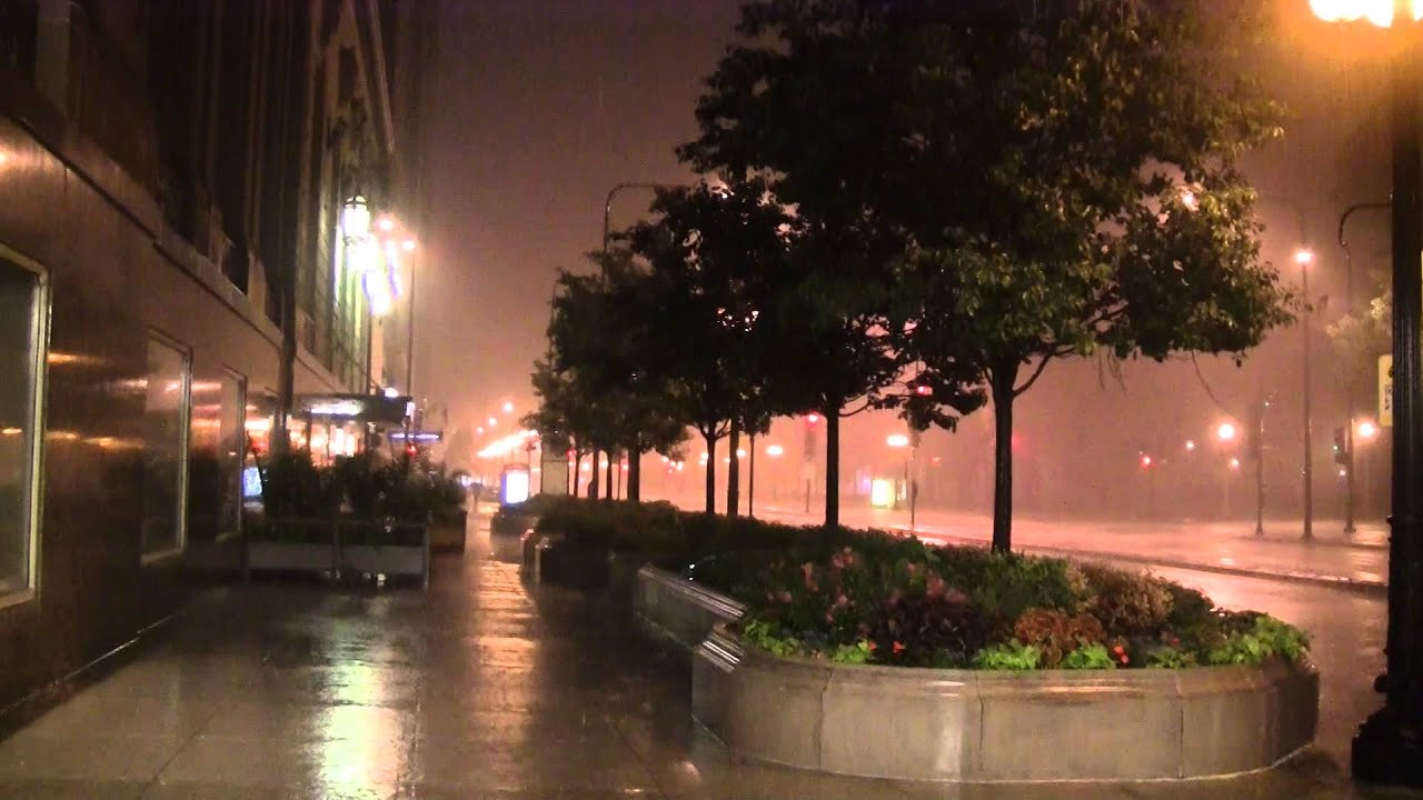 A Severe Thunderstorm in Chicago 6/30/14 - YouTube
