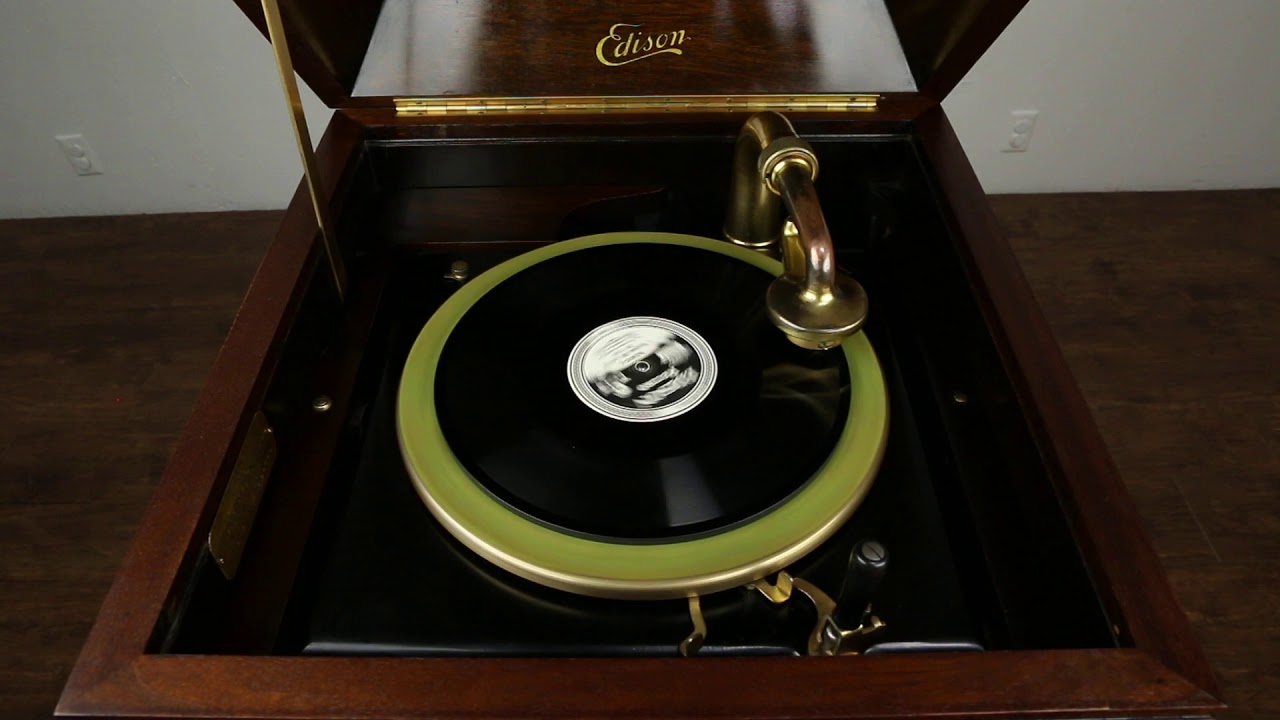 Edison S19 Antique Mahogany Record Player Disc Phonograph, 34 Records ...