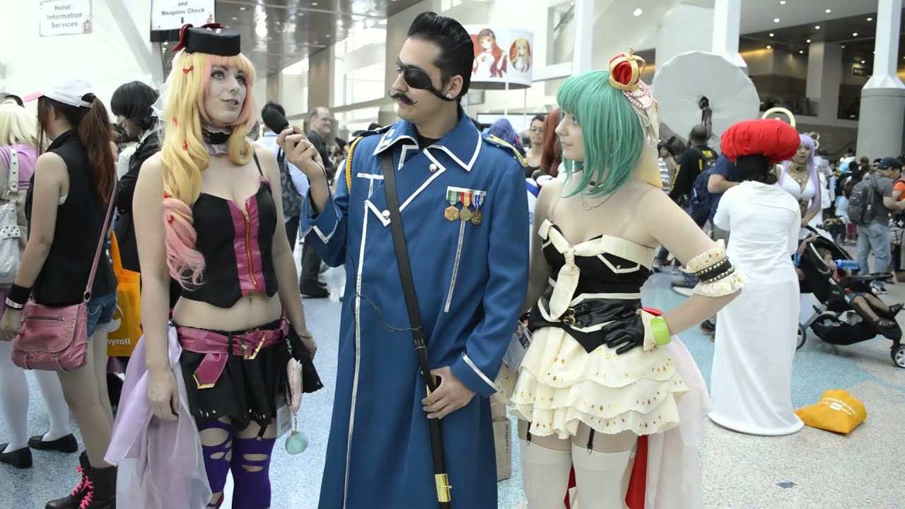 Nerding it up with Opposite Cosplay - YouTube