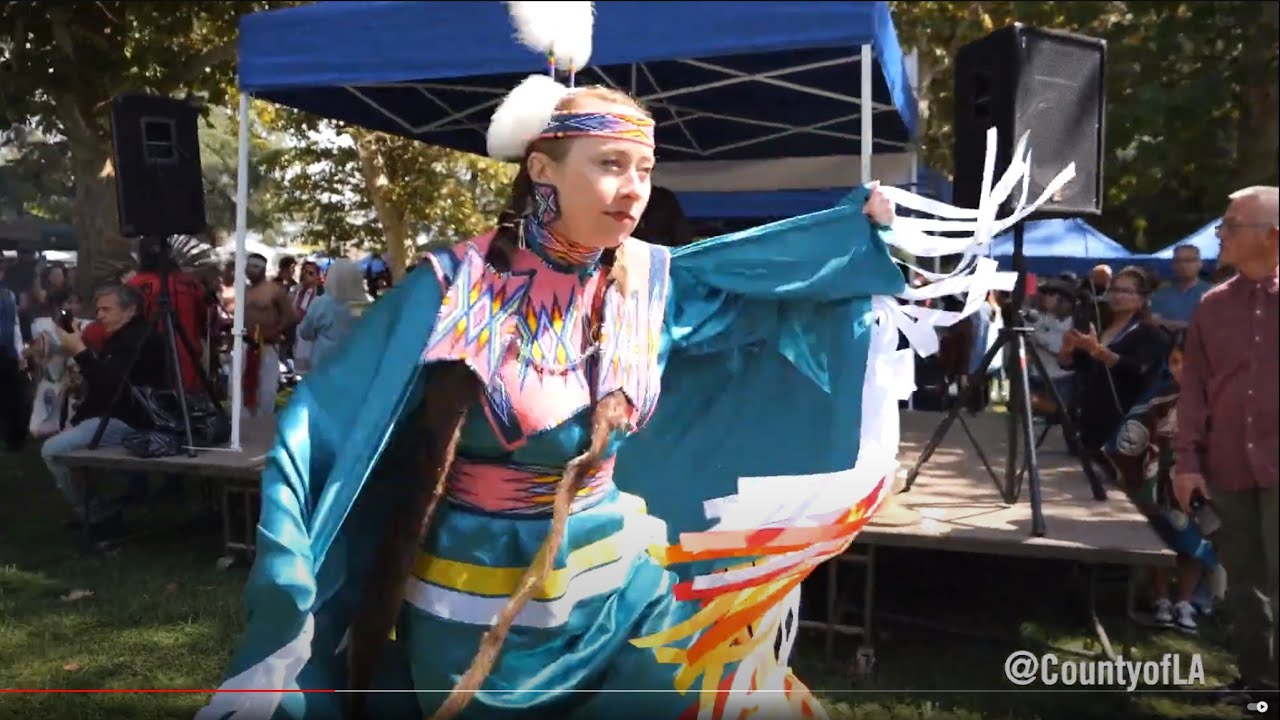 Pow Wow celebrates heart of American West - YouTube