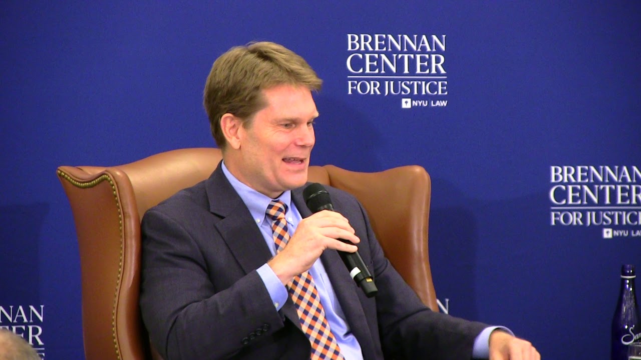 FBI Damages Democracy - 1 - Michael German,FBI Special Agent - YouTube