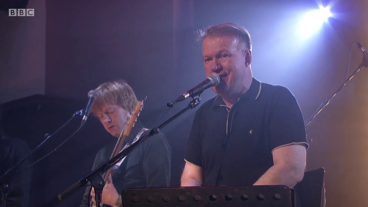 Edwyn Collins - "I Guess we were young" : BBC Radio 6 live session - 10 ...