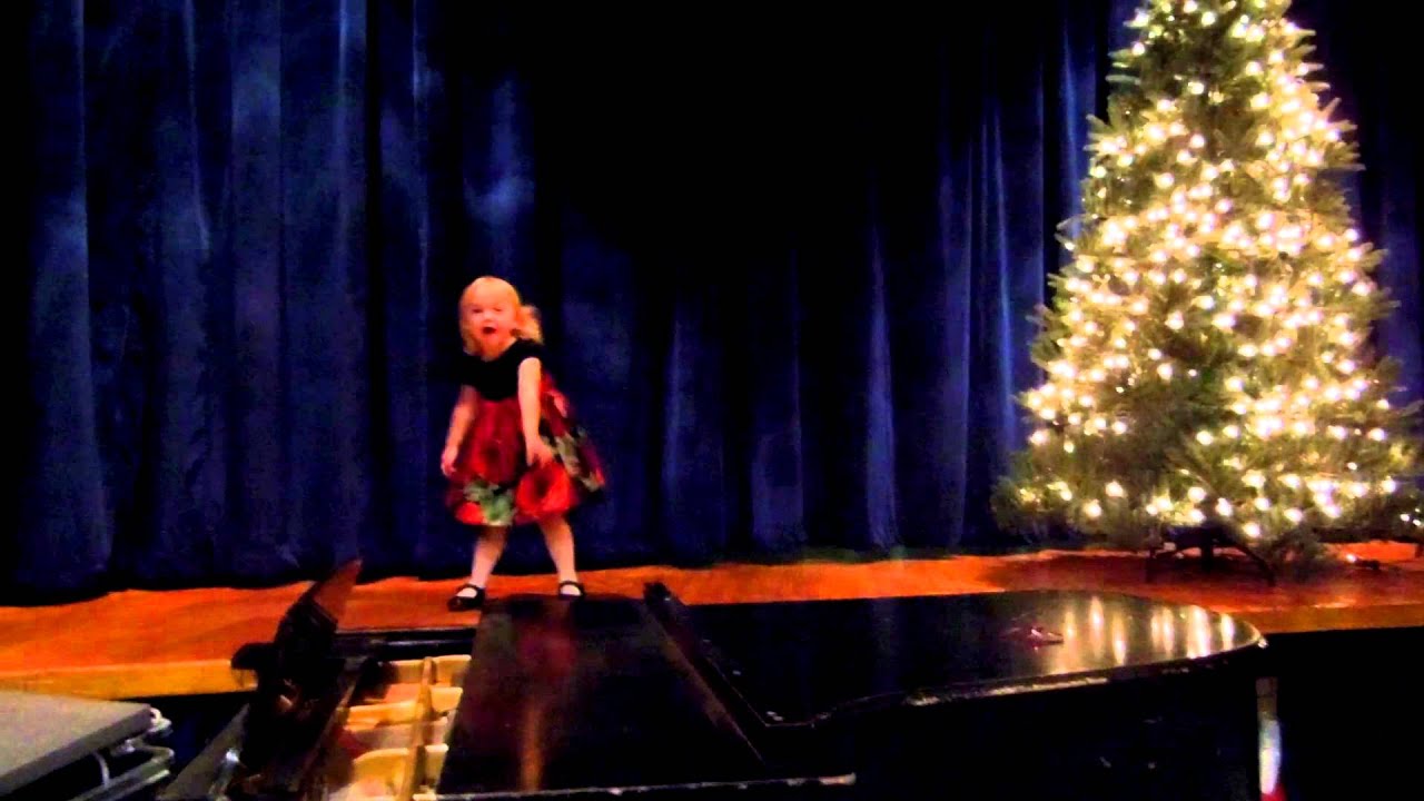 Shea @ church Christmas 2012 - D - YouTube
