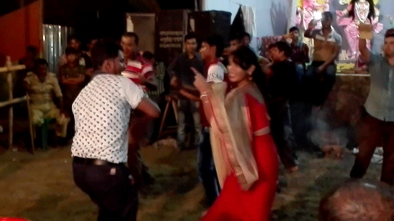 dekhun meya ta ki korlo.....amra moja nilllam - YouTube