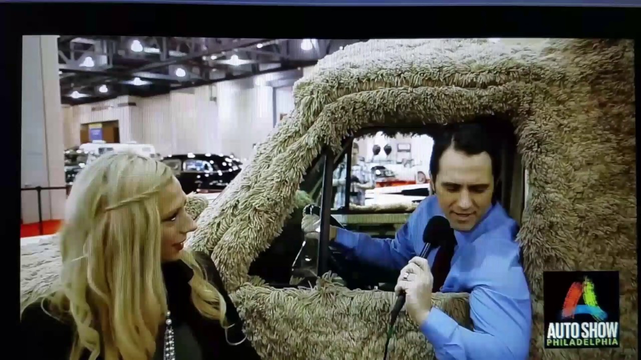 Jon Douglas Rainey and Jennifer Rainey conduct interviews from the Bat ...