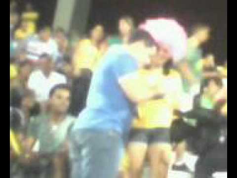 INABI PELADA REPORTER DO REPLAY SBT