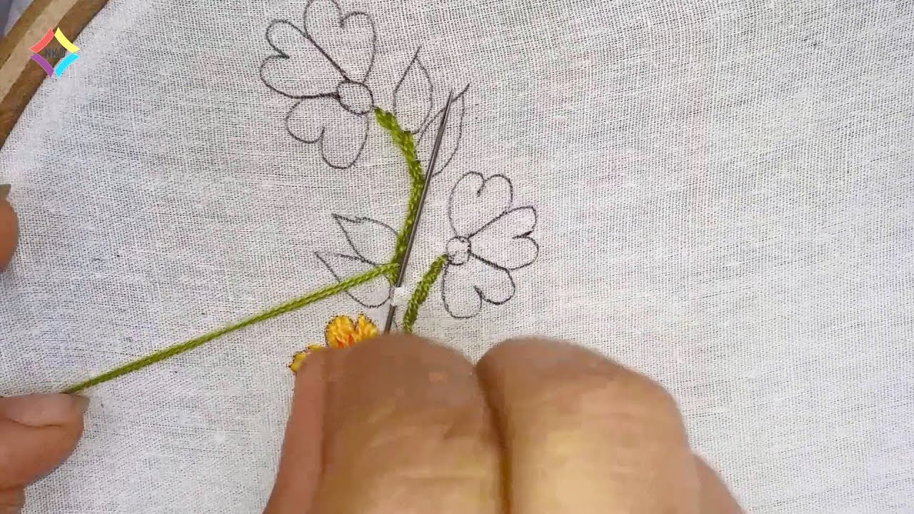 Hand embroidery Simple border line design tutorial - YouTube