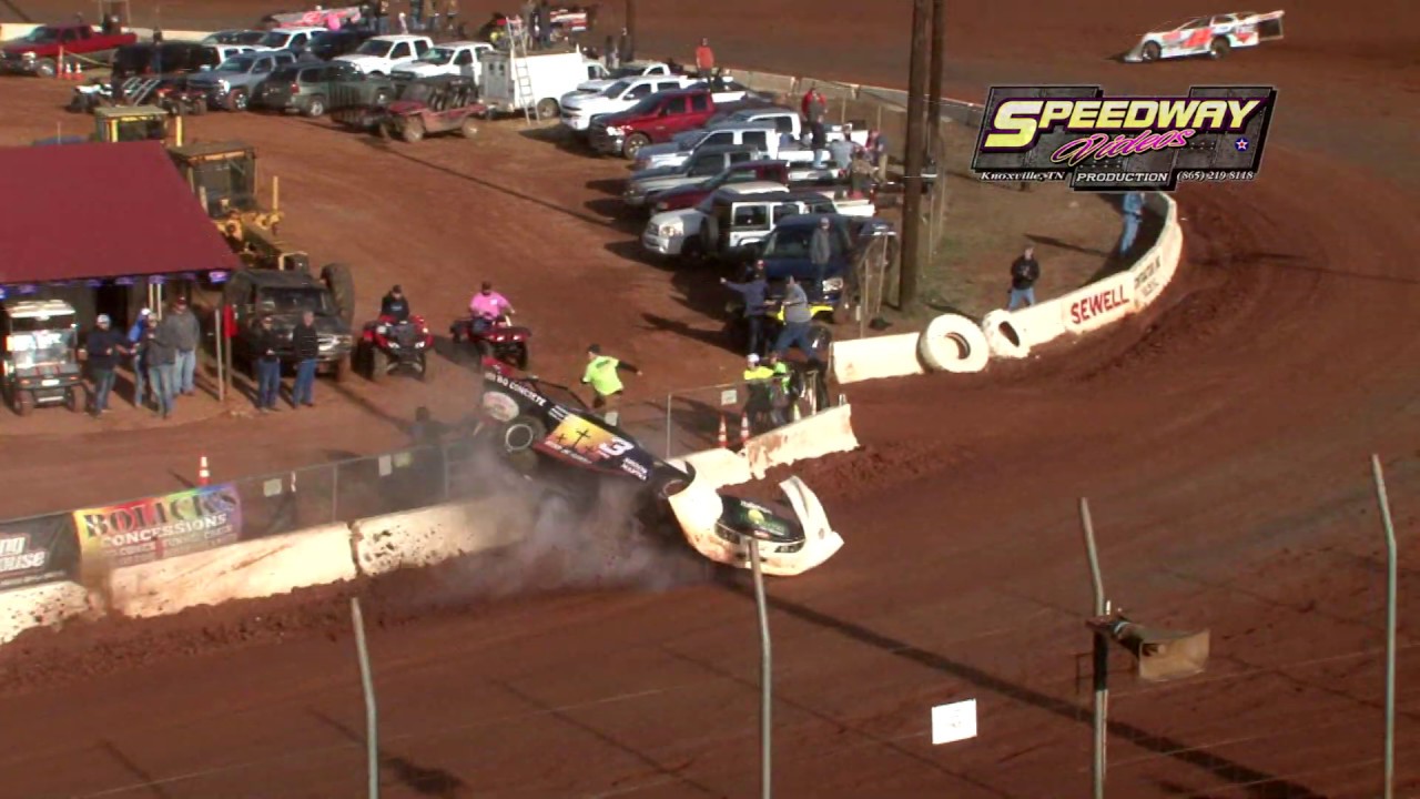 Floyd Self #3 Scary Crash @ Cherokee Speedway Jan 26, 2020 - YouTube