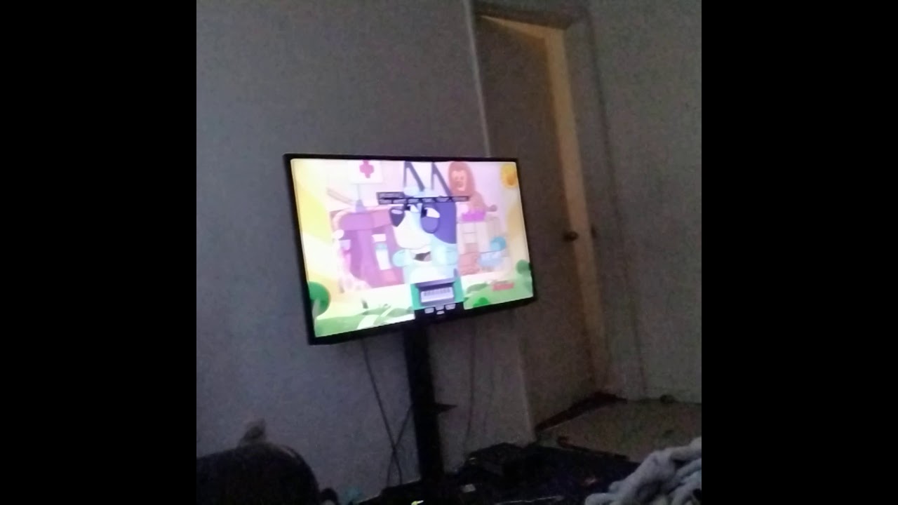 Disney Junior split screen credits - YouTube