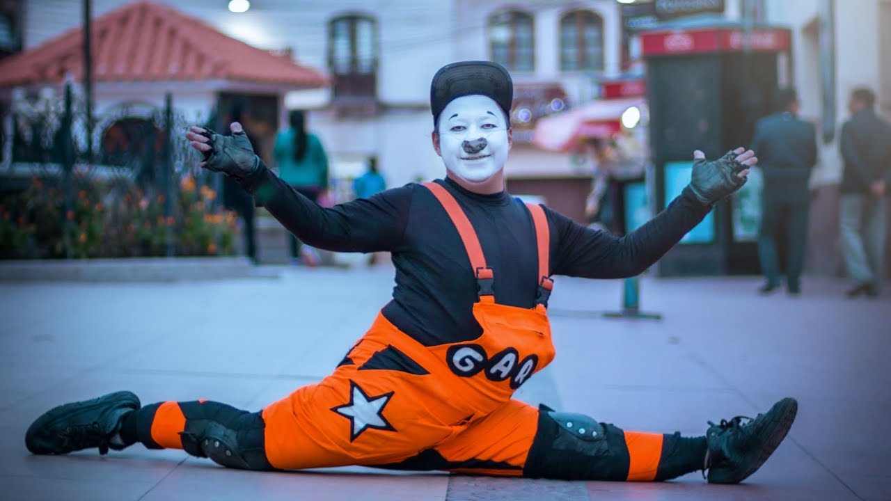 payaso garo - YouTube
