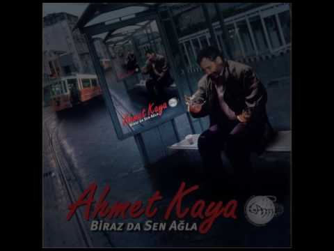 Bir de Sen Gitme (Ahmet Kaya) | Türkü Sözleri Ve Hikayeleri - www.turkusu.com