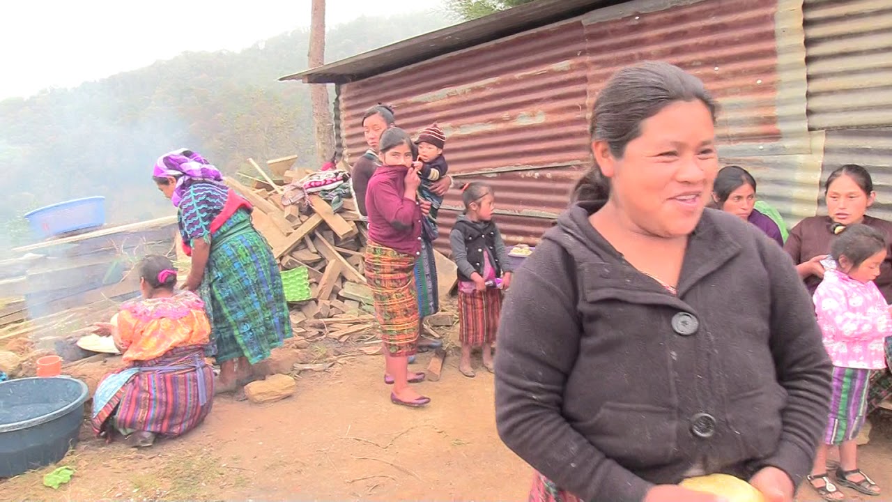 PREPARANDO ALMUERZO EN CHUCHUCA, ZACUALPA. - YouTube