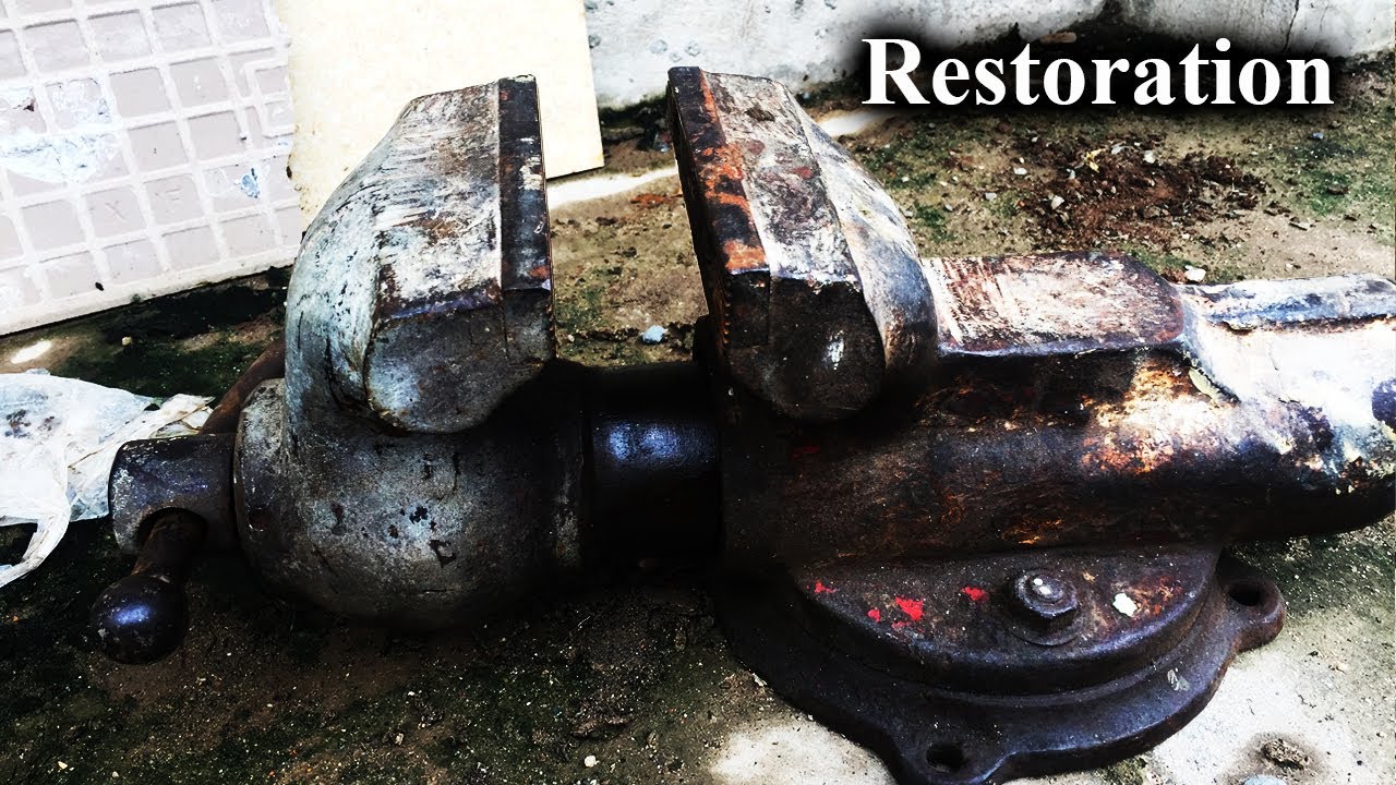 Perfect Restoration/ Rusty Deadlocked Vise of Japan - YouTube