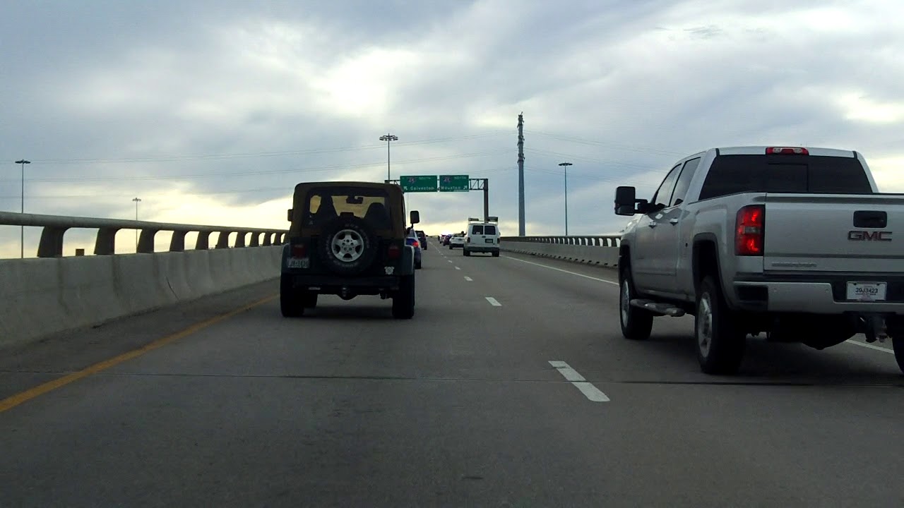 Sam Houston Tollway inner loop ramp to Gulf Freeway (Interstate 45 ...