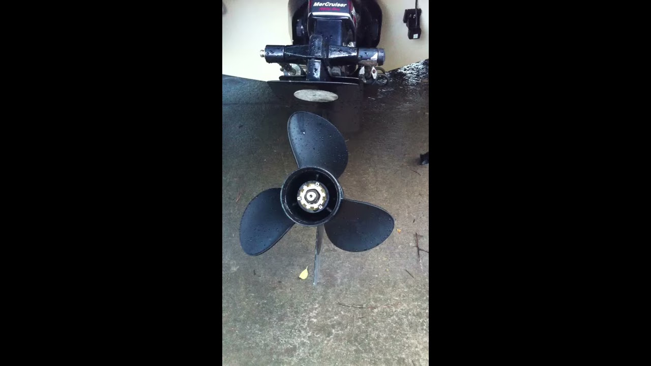 Alpha 1 gen 2 prop clicking - YouTube