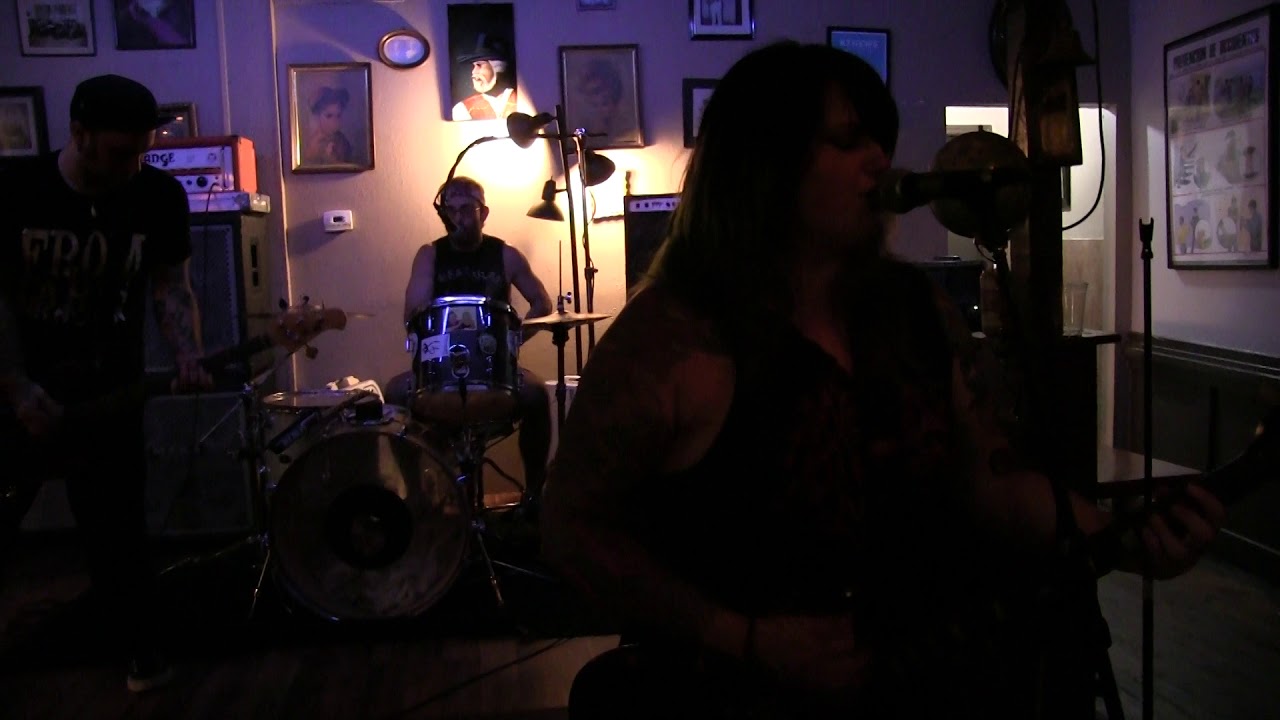 SheHeHe "Hey, Ramona Ray" / "5 Riot Surfer Party" @ The Hi-Lo 9/30/18 ...