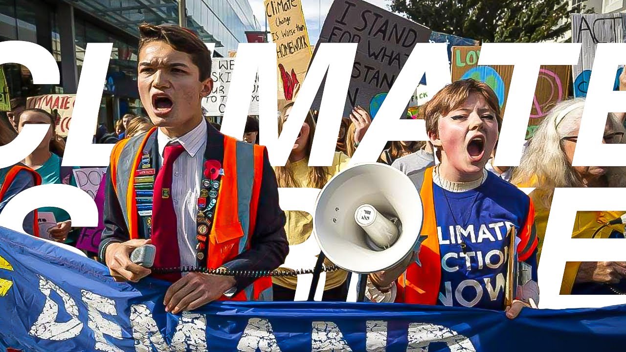 Thousands of people in NZ bunked school for the climate. Here's why ...