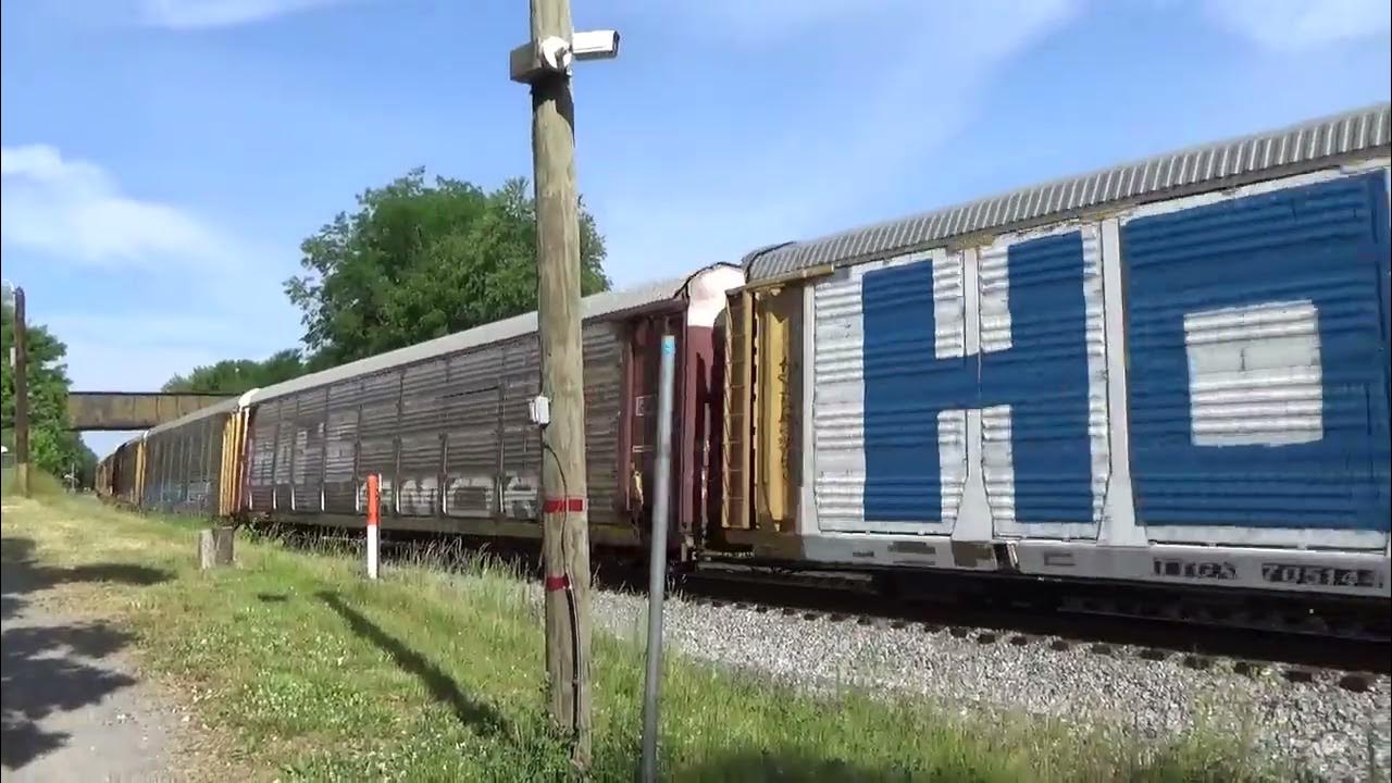 #15269 CSX M216-01 Loaded Autorack train - YouTube