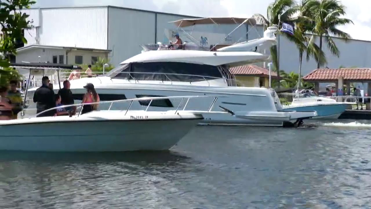 Chit Show Live ! Blackpoint Marina Boat Ramp - YouTube