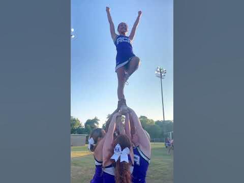 Hitting Lib - Sideline Cheer in Louisiana - YouTube