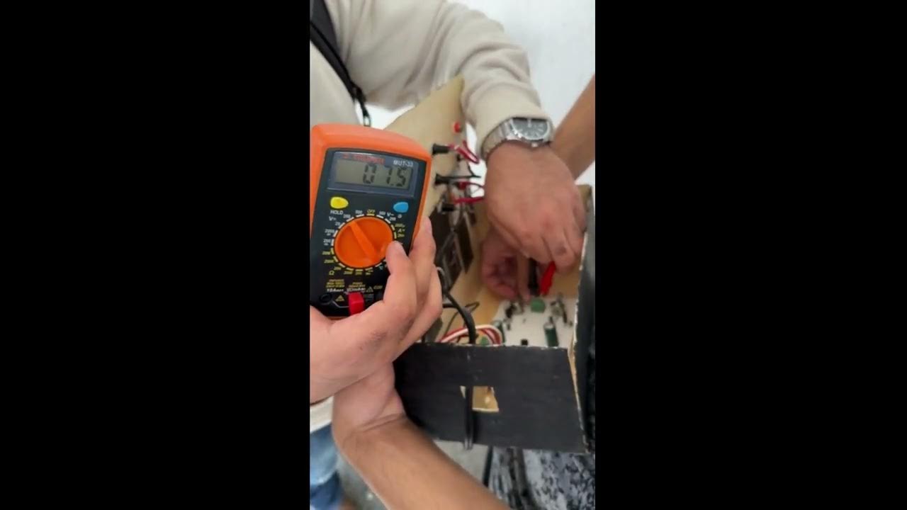 PIA Electronica - YouTube