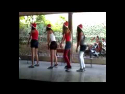 Meninas do Silvia dançando [2]