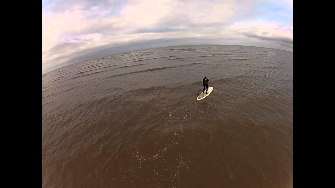 Birkdale beach paddleboarding with FPV Quadcopter - YouTube
