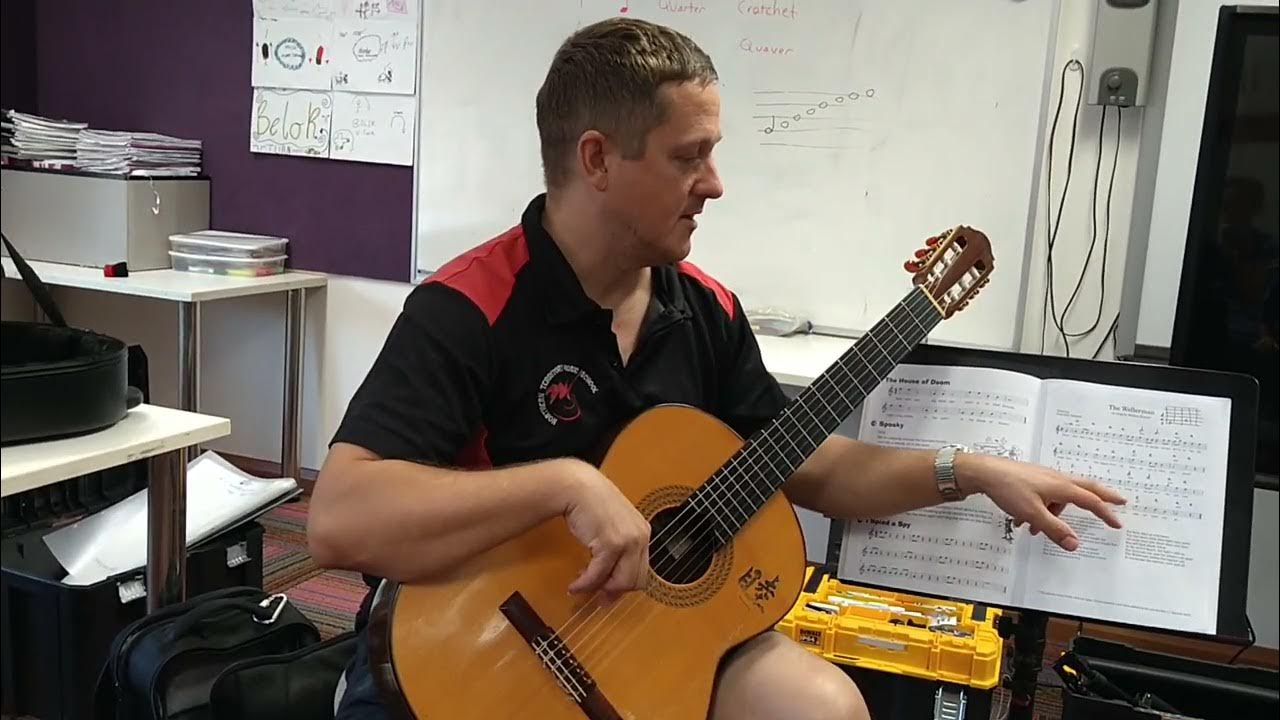 The Wellerman - Bass guitar - YouTube