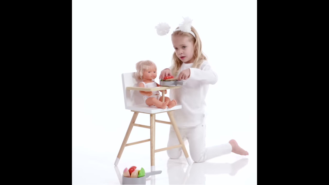 Greta's wooden doll high chair store