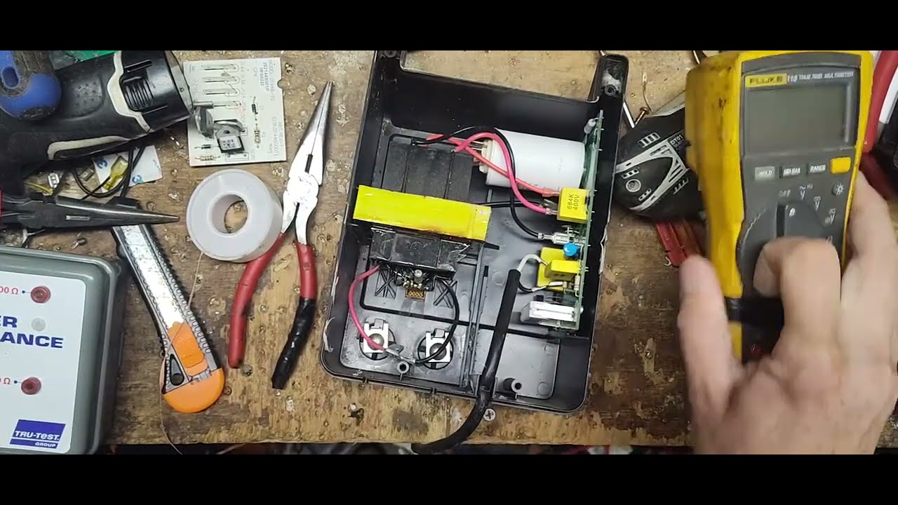 How To Test & Repair A Zareba 25 Mile Fence Charger | American ...