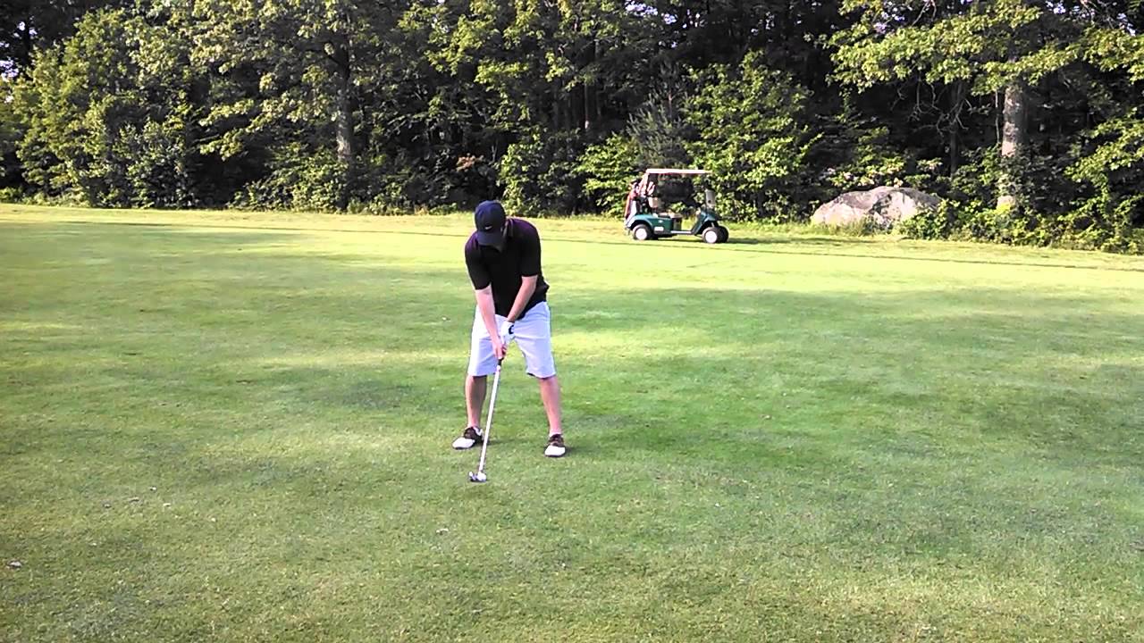 jon beer plays golf - YouTube