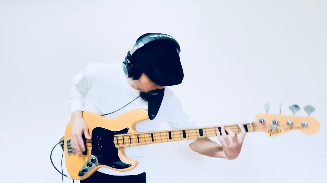 A7alt, Dm - Solo Bass Improvisation - YouTube