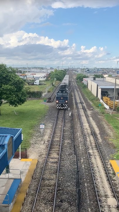 Tri rail Railfanning pt 2 - YouTube