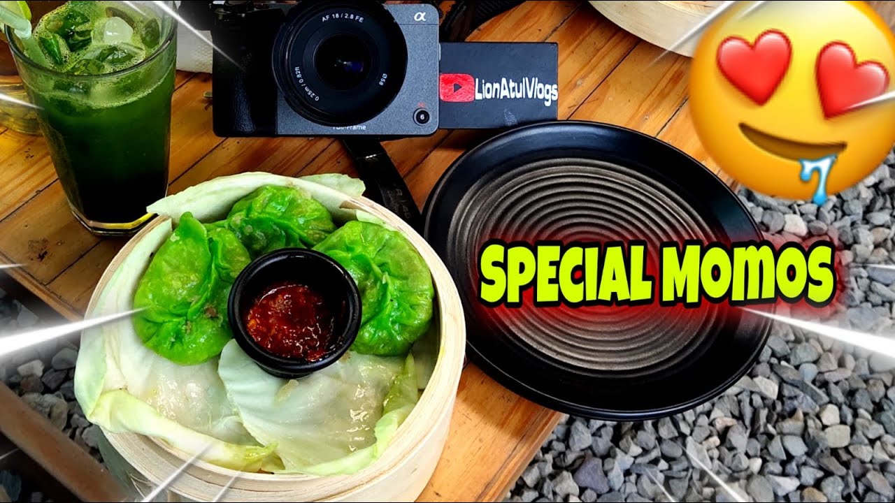I TRY SPECIAL GREEN MOMOS 😍 - YouTube